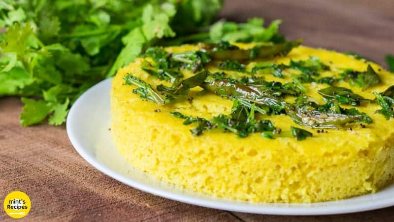 Instant Khaman Dhokla Recipe in Microwave (Besan)