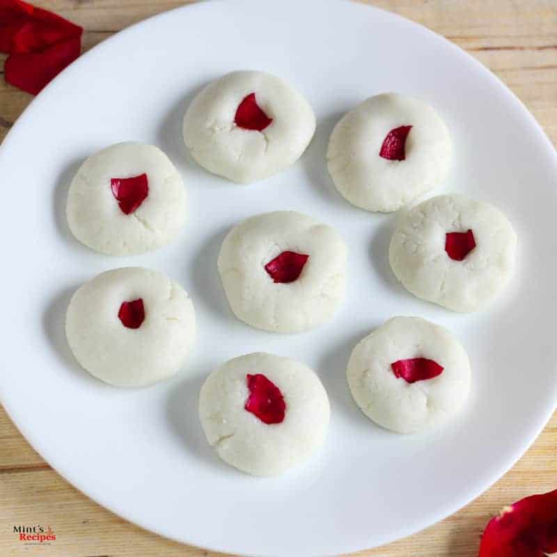 Rose Sandesh Recipe | Bengali Sandesh Recipe - Mints Recipes